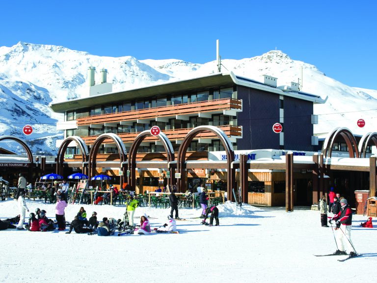 Ski Resort Hotels Right On The Slopes | SkiBound Holidays